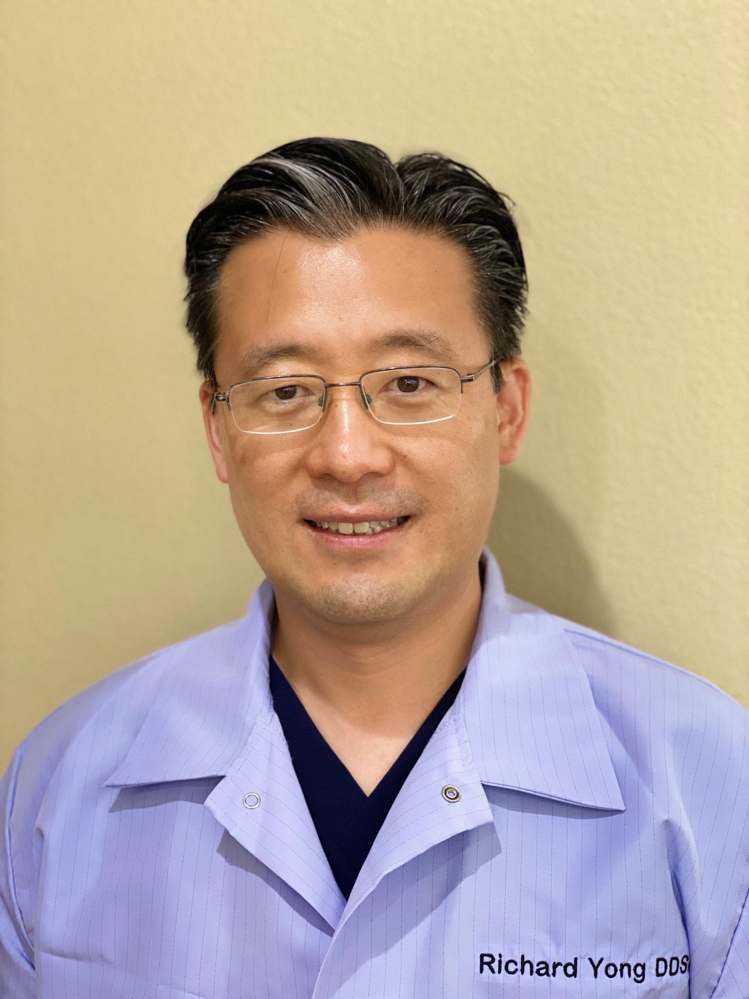 Meet the Doctors – Town & Country Dental Center